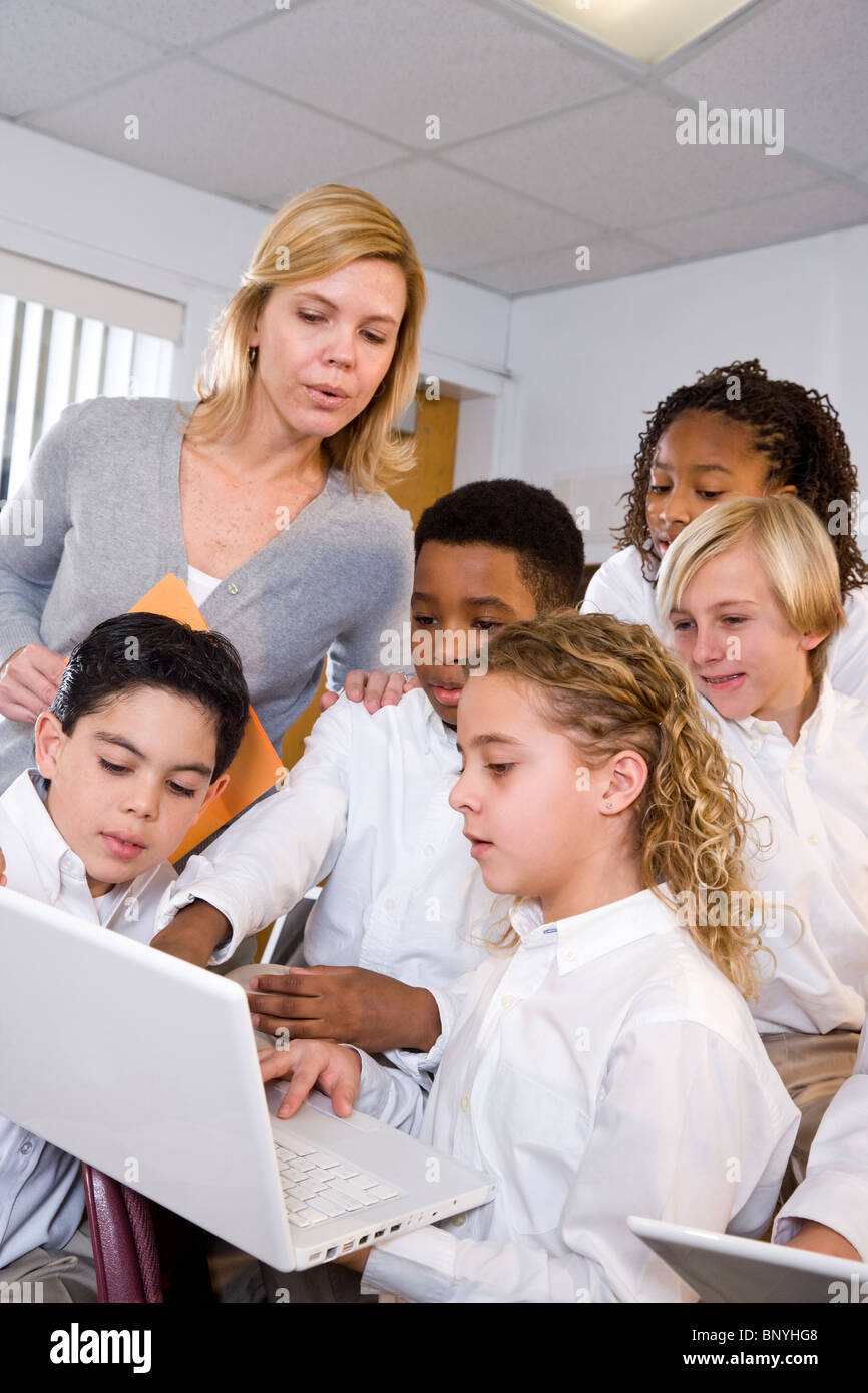 Kids classroom laptops hi-res stock photography and images - Alamy