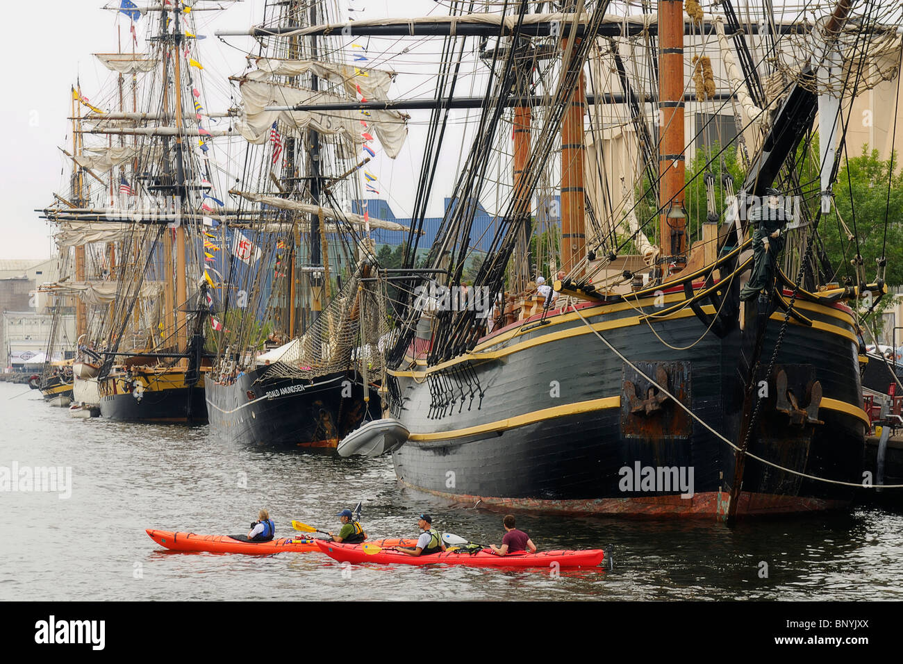 Bounty was an enlarged reconstruction of the original 1787 Royal Navy ...