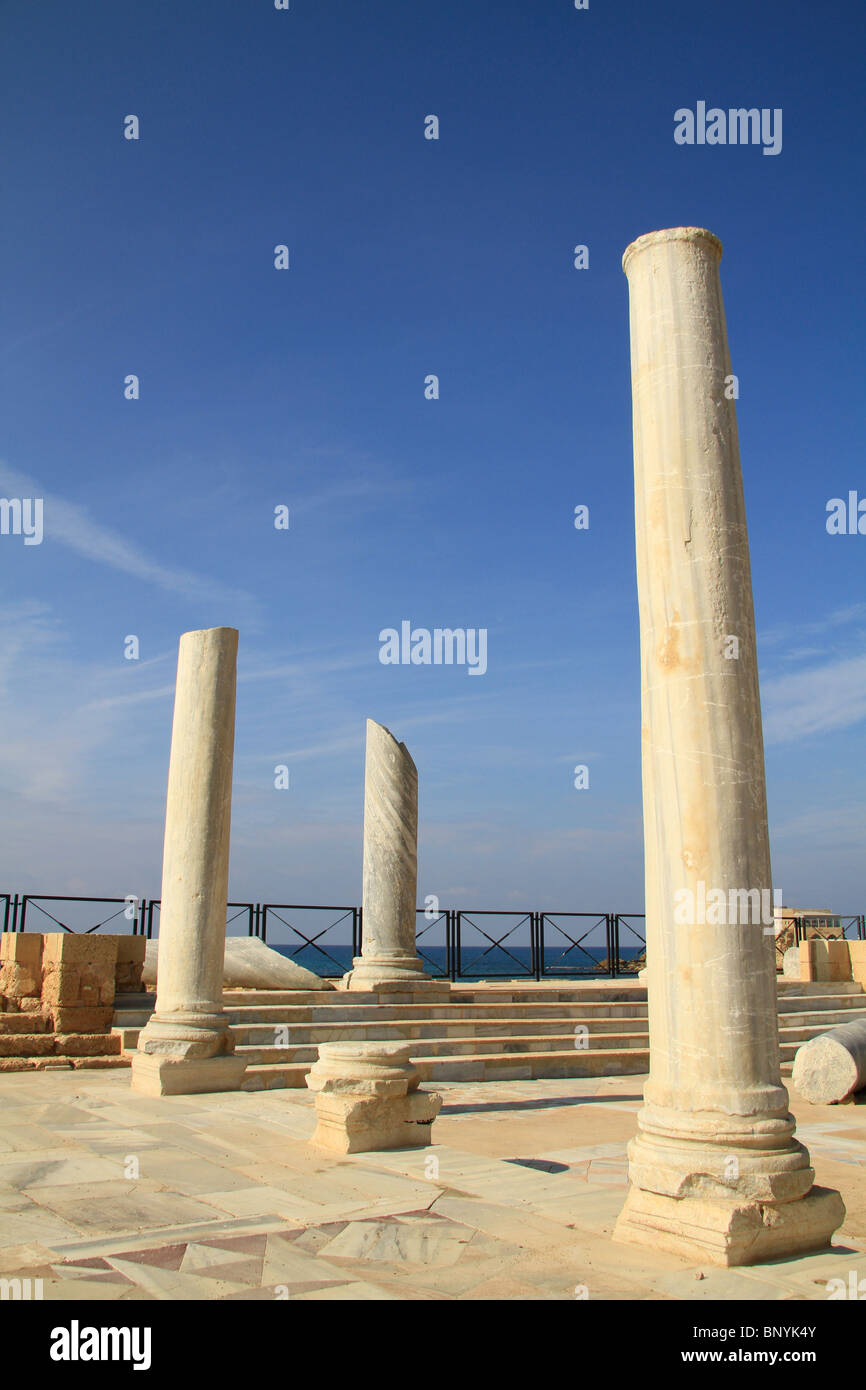 Israel, Sharon region, the Roman bathhouse complex in Caesarea Stock ...