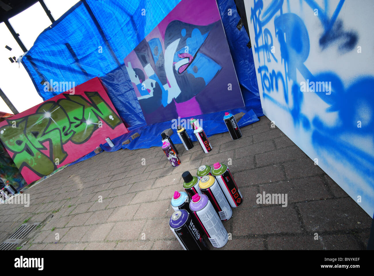Graffiti tools hi-res stock photography and images - Alamy
