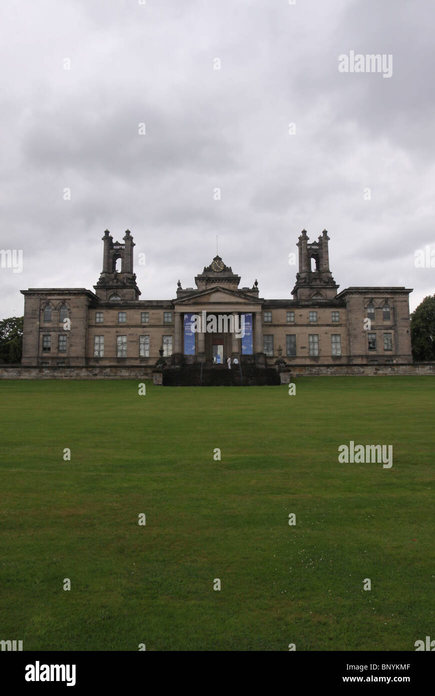 Edinburgh art museum hi-res stock photography and images - Alamy