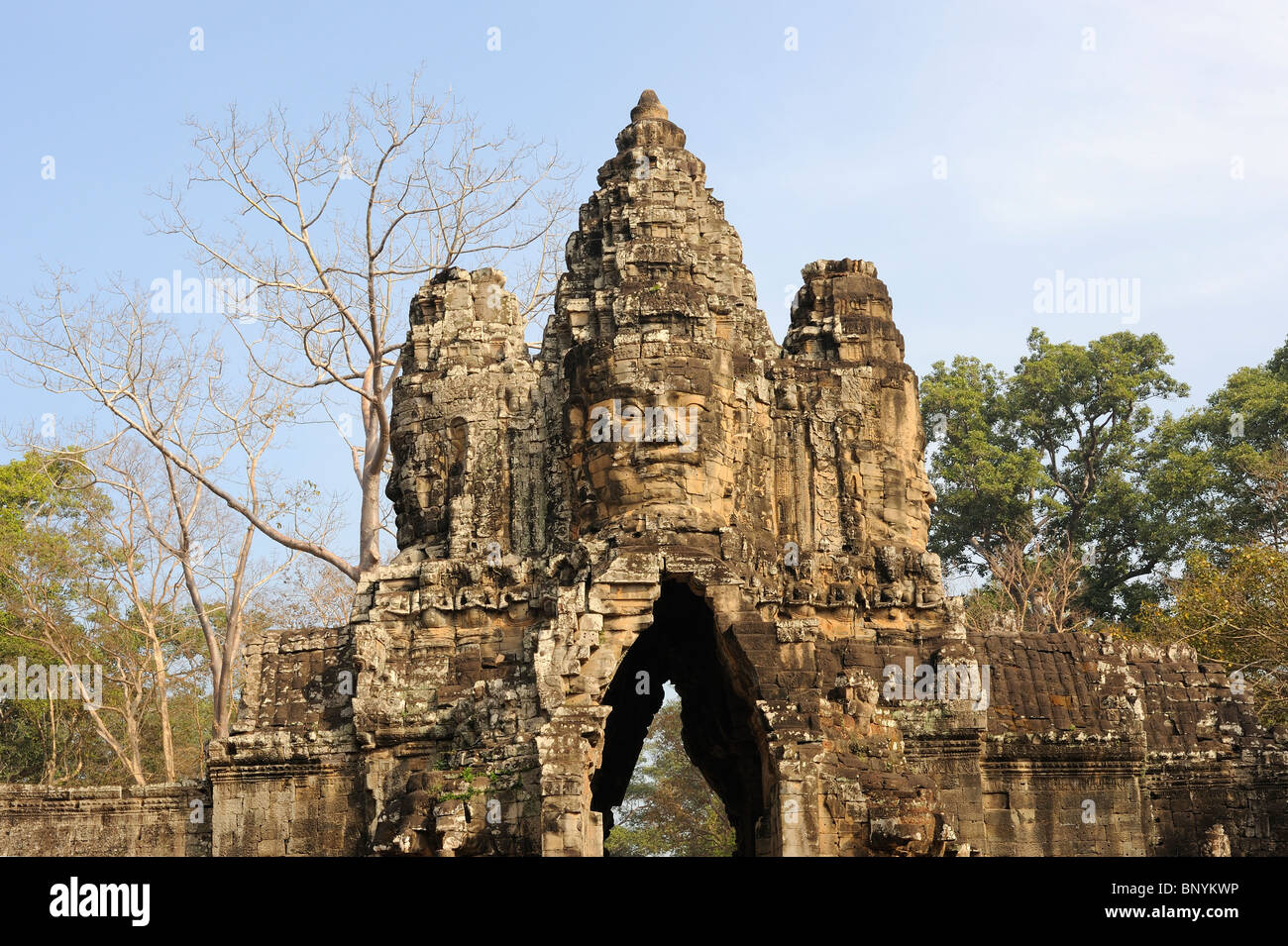 Cambodia the gate of Angkor Thom Stock Photo - Alamy