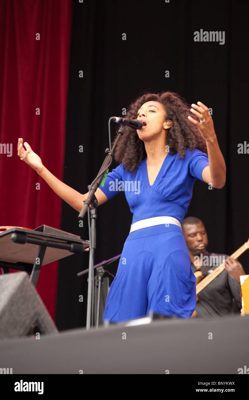 Corinne bailey rae latitude hi-res stock photography and images - Alamy