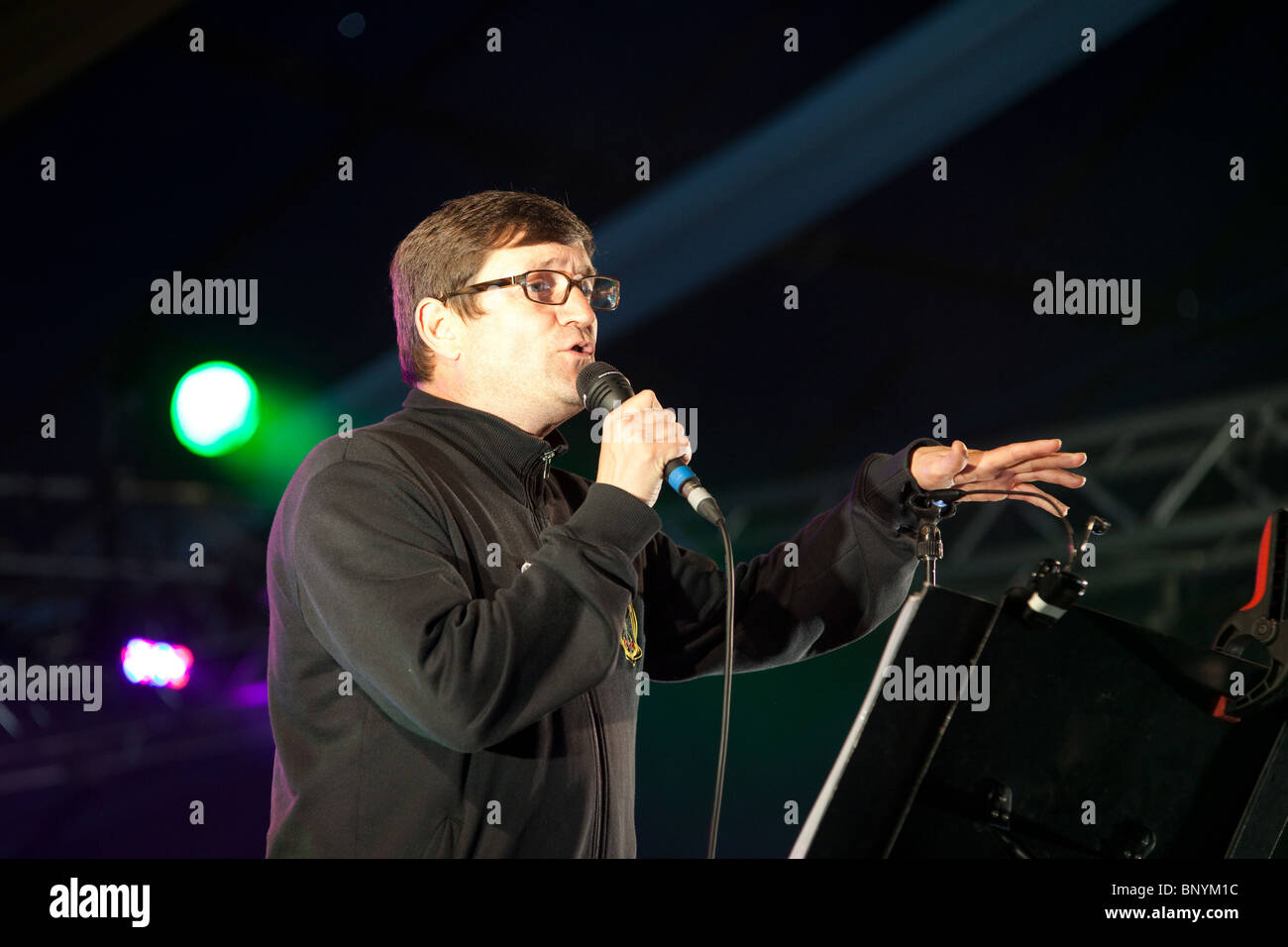 Paul heaton the beautiful south hi-res stock photography and images - Alamy