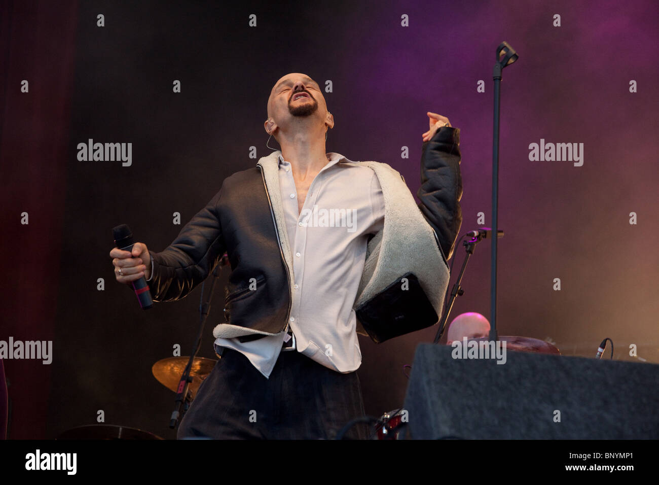 James band hi-res stock photography and images - Alamy