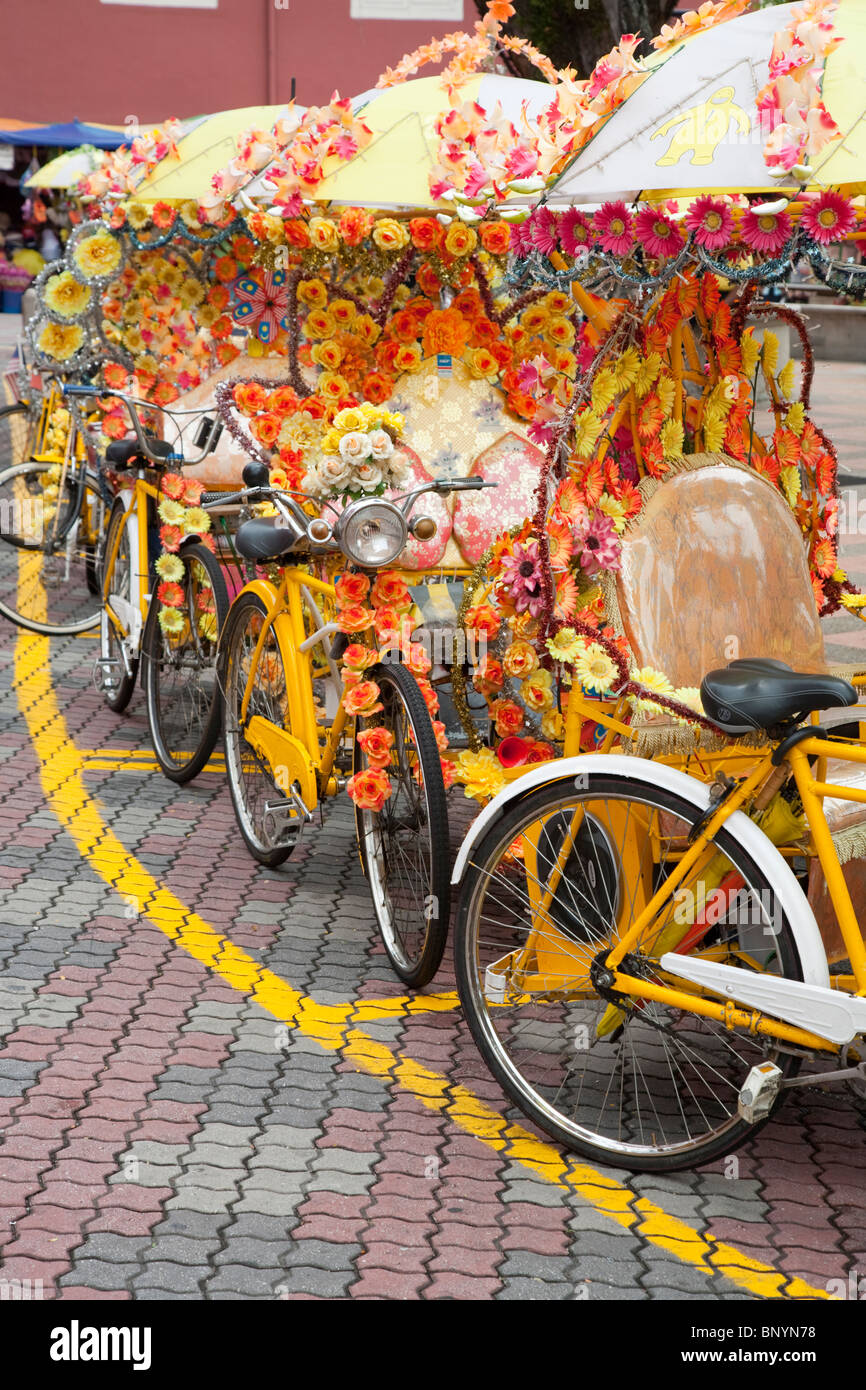 Bicycle trishaw hi-res stock photography and images - Alamy
