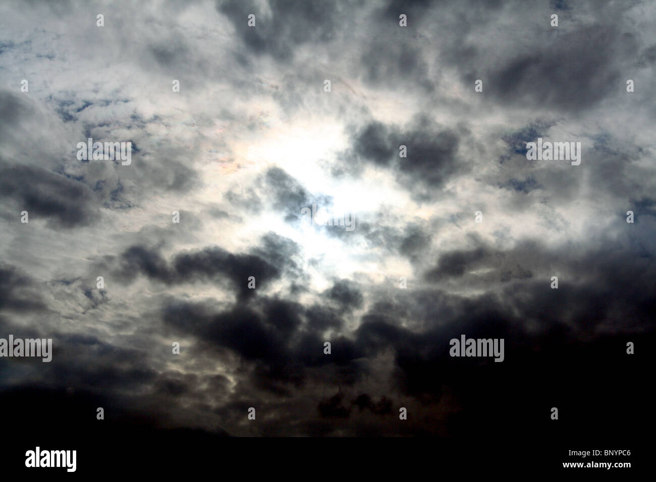 Foreboding sky hi-res stock photography and images - Alamy