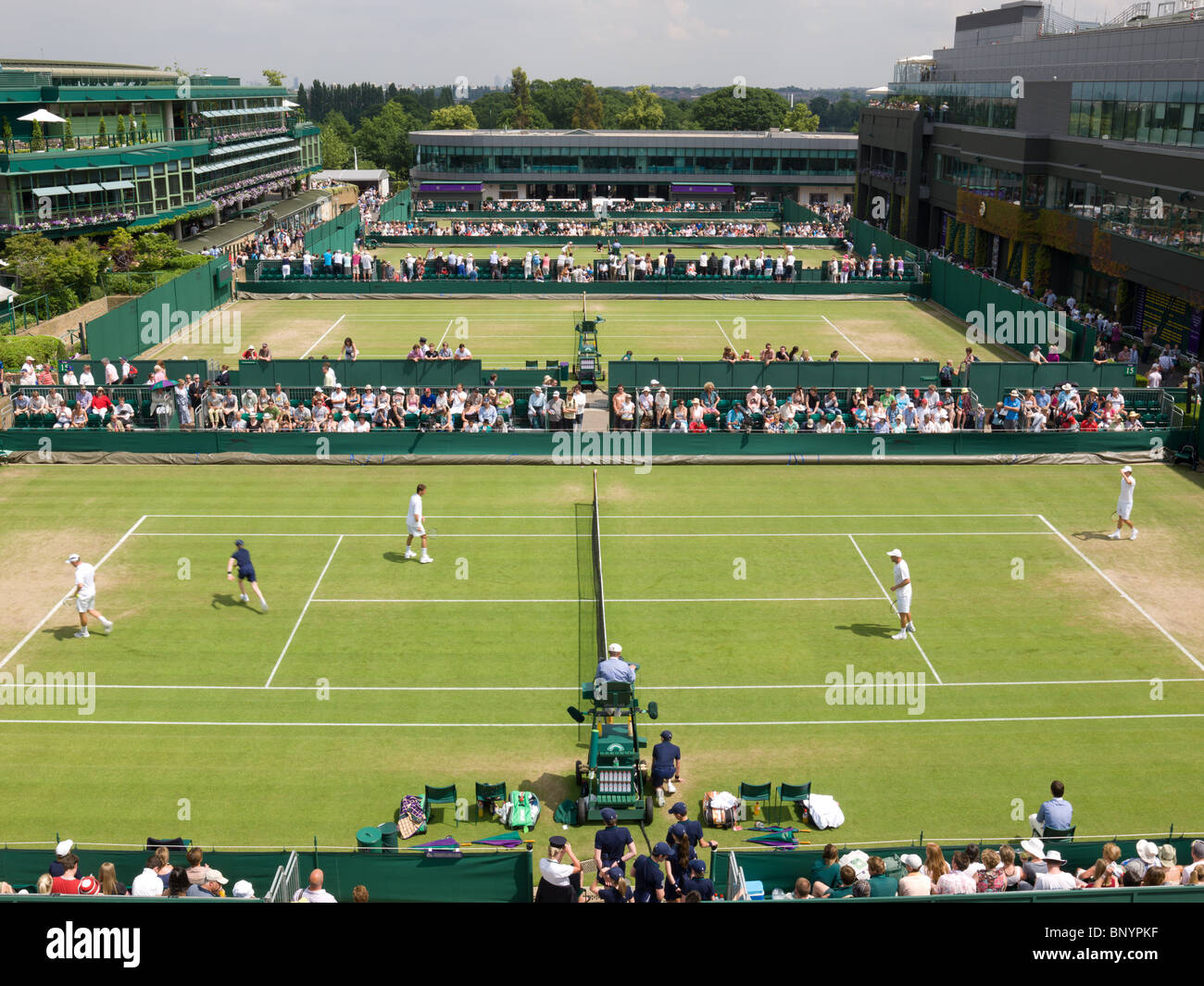 Wimbledon centre court aerial hi-res stock photography and images - Alamy