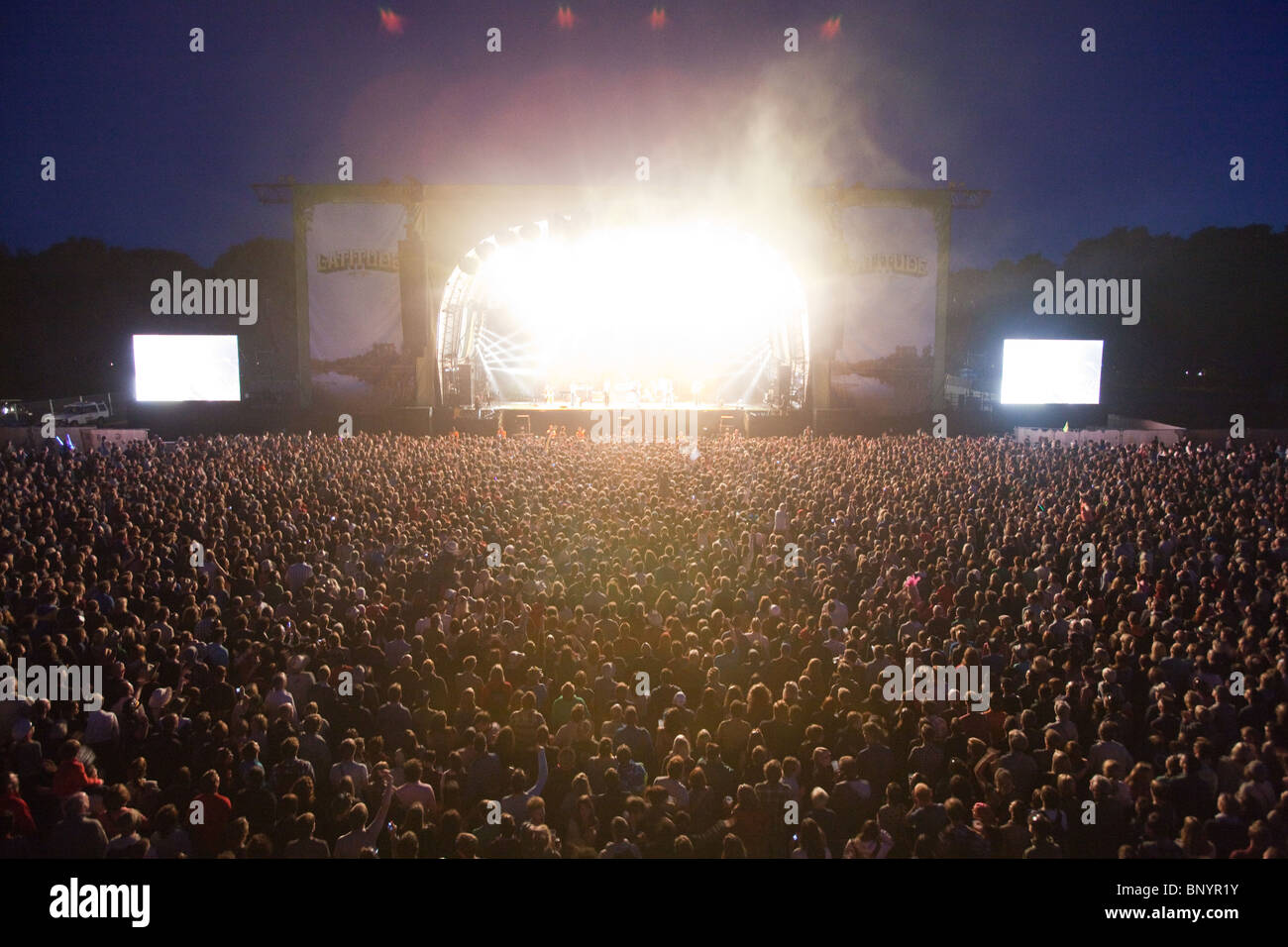 Atmosphere of main stage hi-res stock photography and images - Alamy