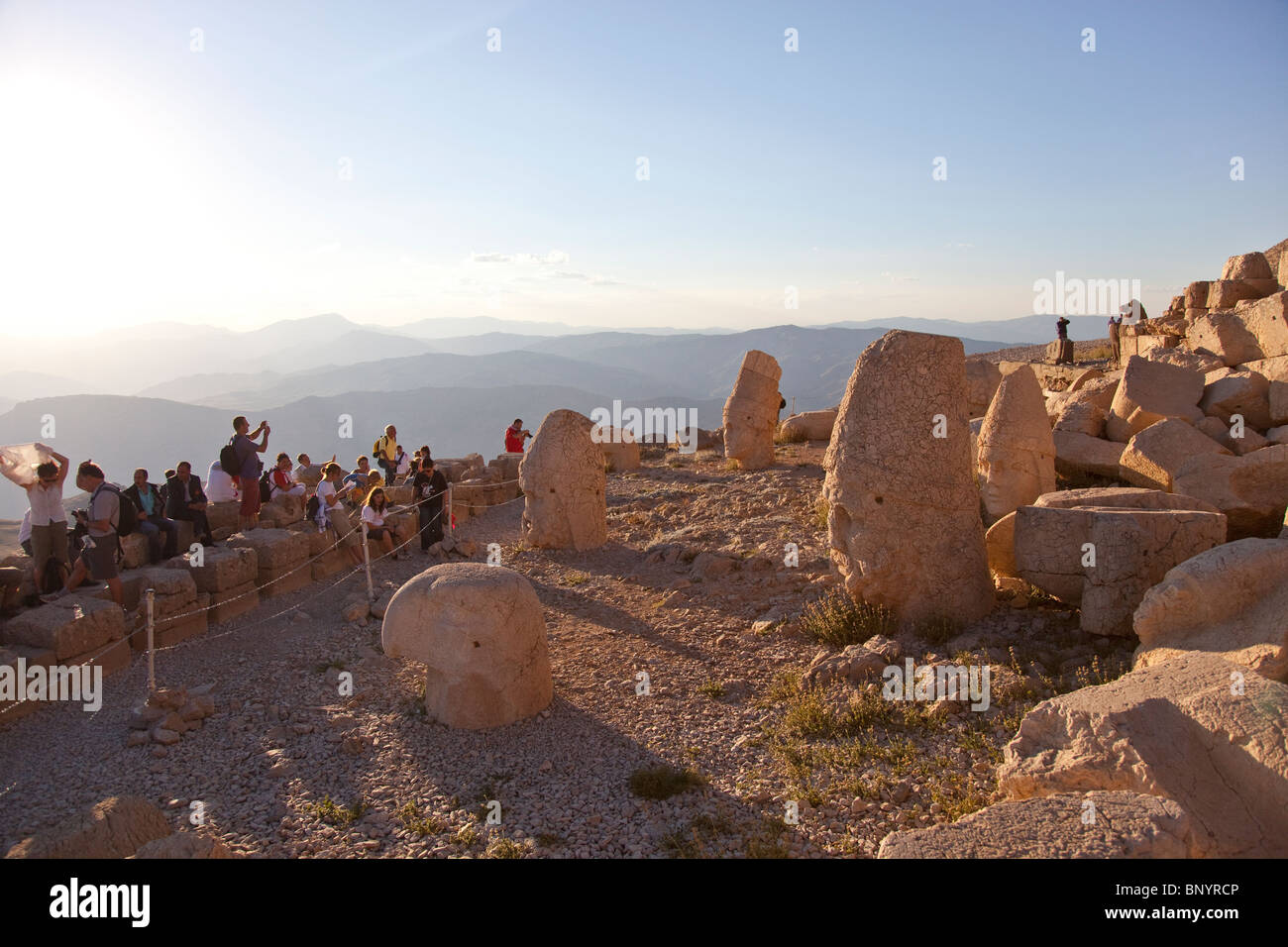 Nemrut dagi heads in turkey hi-res stock photography and images - Alamy