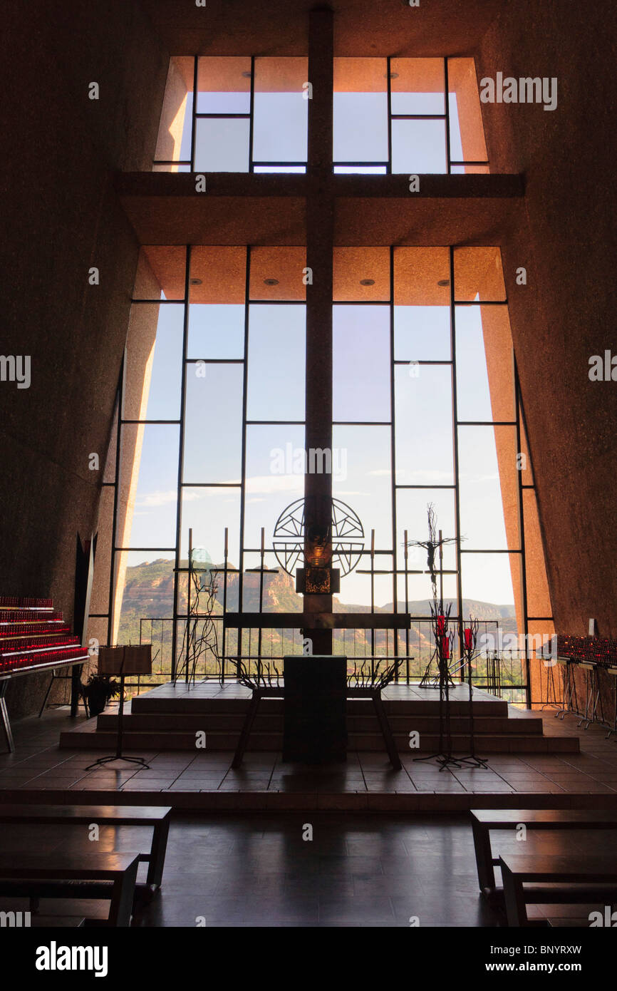 Sedona, Arizona - the Chapel on the Rock, famous 1950s modern ...