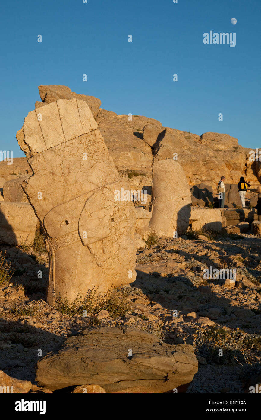 Nemrut dagi heads in turkey hi-res stock photography and images - Alamy