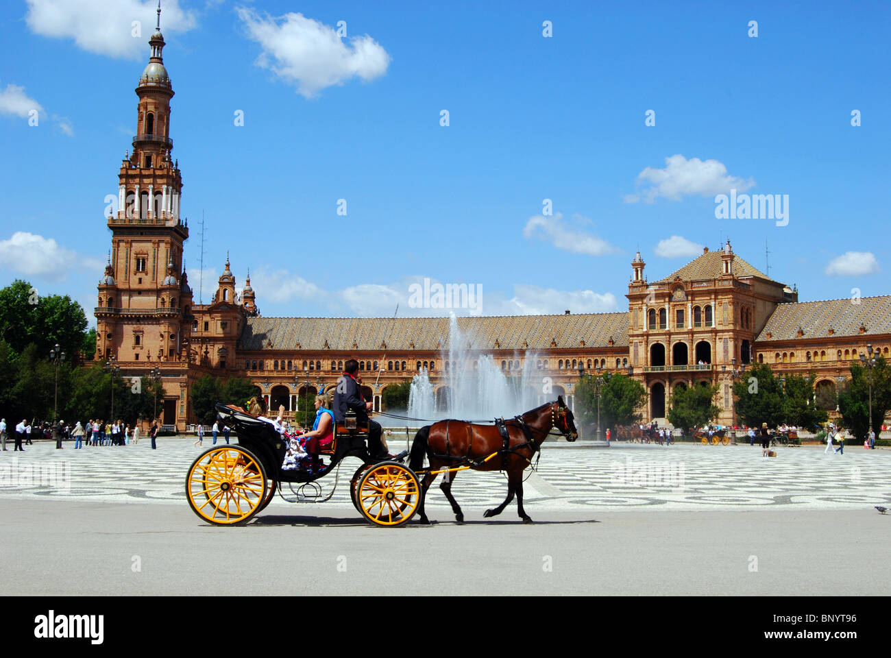 Horse drawn carriage in the Plaza de Espana, Seville, Seville Province ...