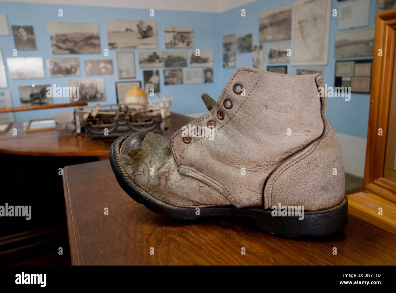 Vintage general store interior hi-res stock photography and images - Alamy