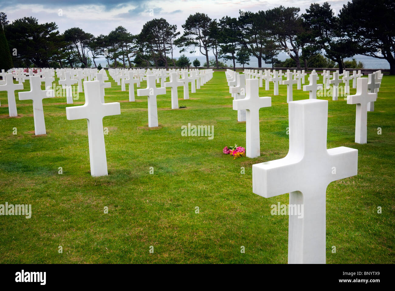 American cemetery in Omaha Beach, Normandy Stock Photo - Alamy