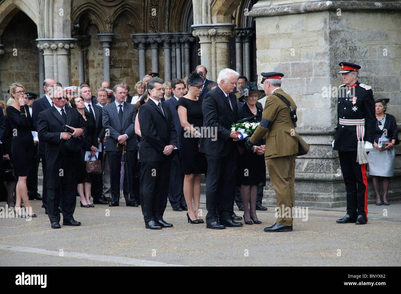 Military funeral flag hi-res stock photography and images - Alamy