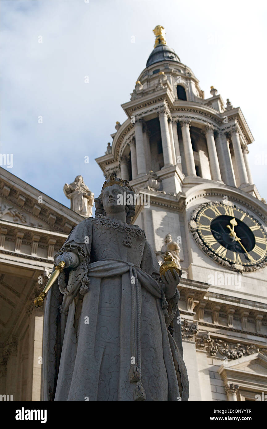 Scenes from around the beautiful city of London Stock Photo - Alamy