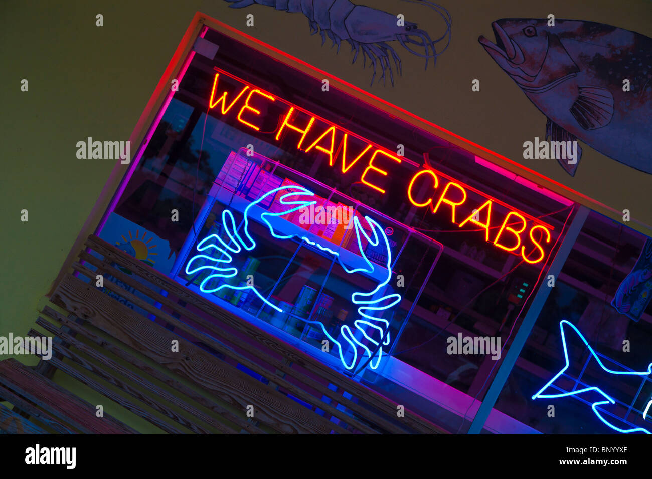 Crab neon sign hi-res stock photography and images - Alamy