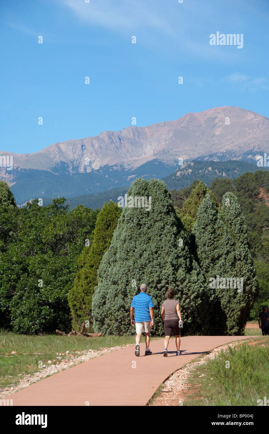 USA, Colorado, Colorado Springs, Garden of the Gods. Park walking path ...