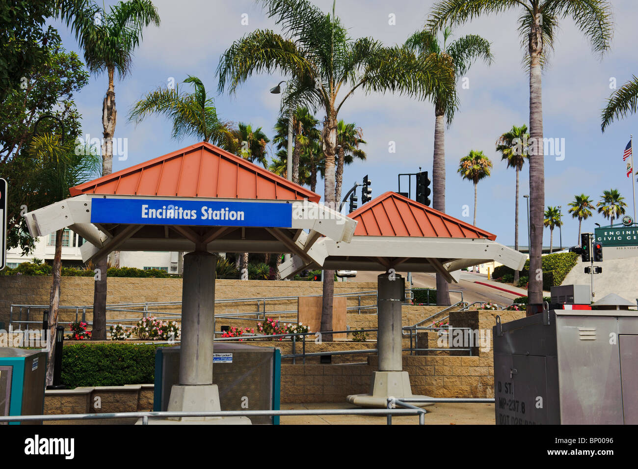 Encinitas california commuter train station hi-res stock photography ...