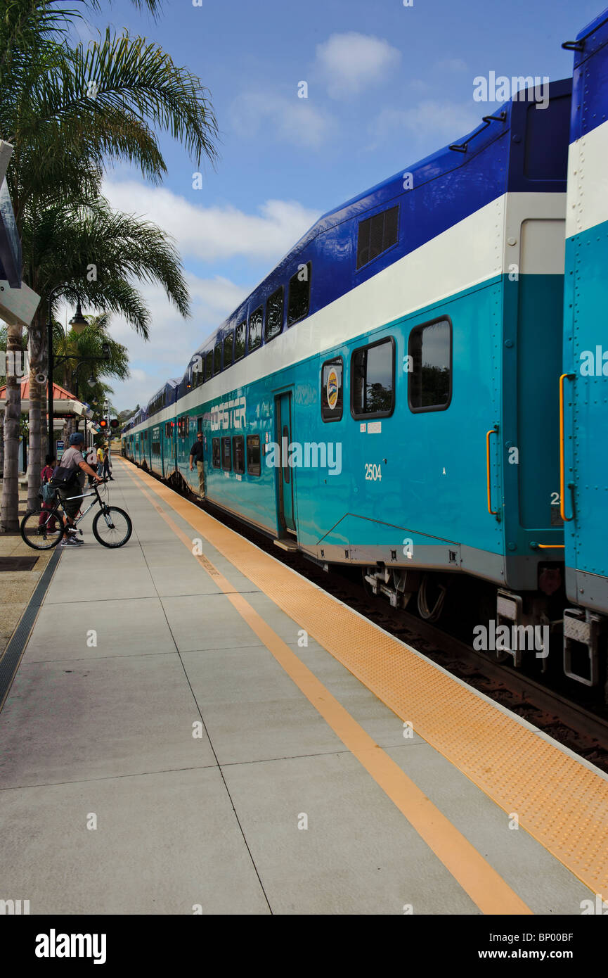 Encinitas, California, commuter train station Stock Photo - Alamy