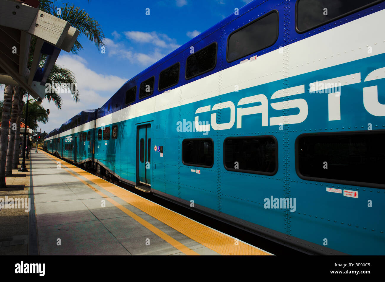 Encinitas, California, commuter train station Stock Photo - Alamy
