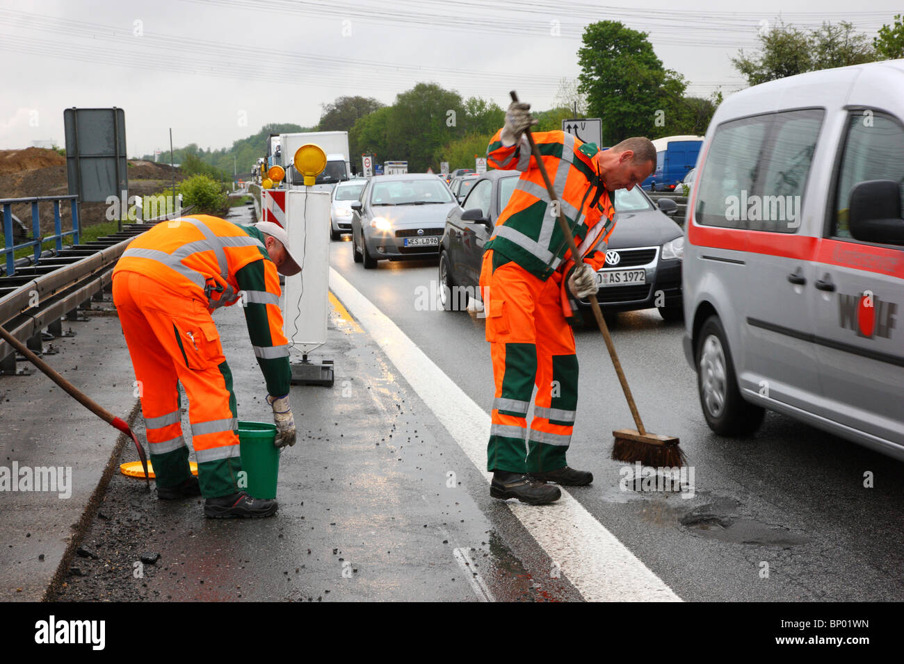 Roadmen hi-res stock photography and images - Alamy
