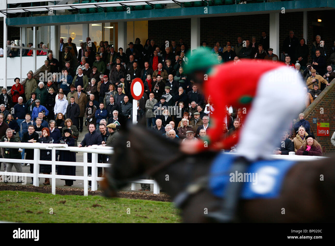Racing to the finish hi-res stock photography and images - Alamy