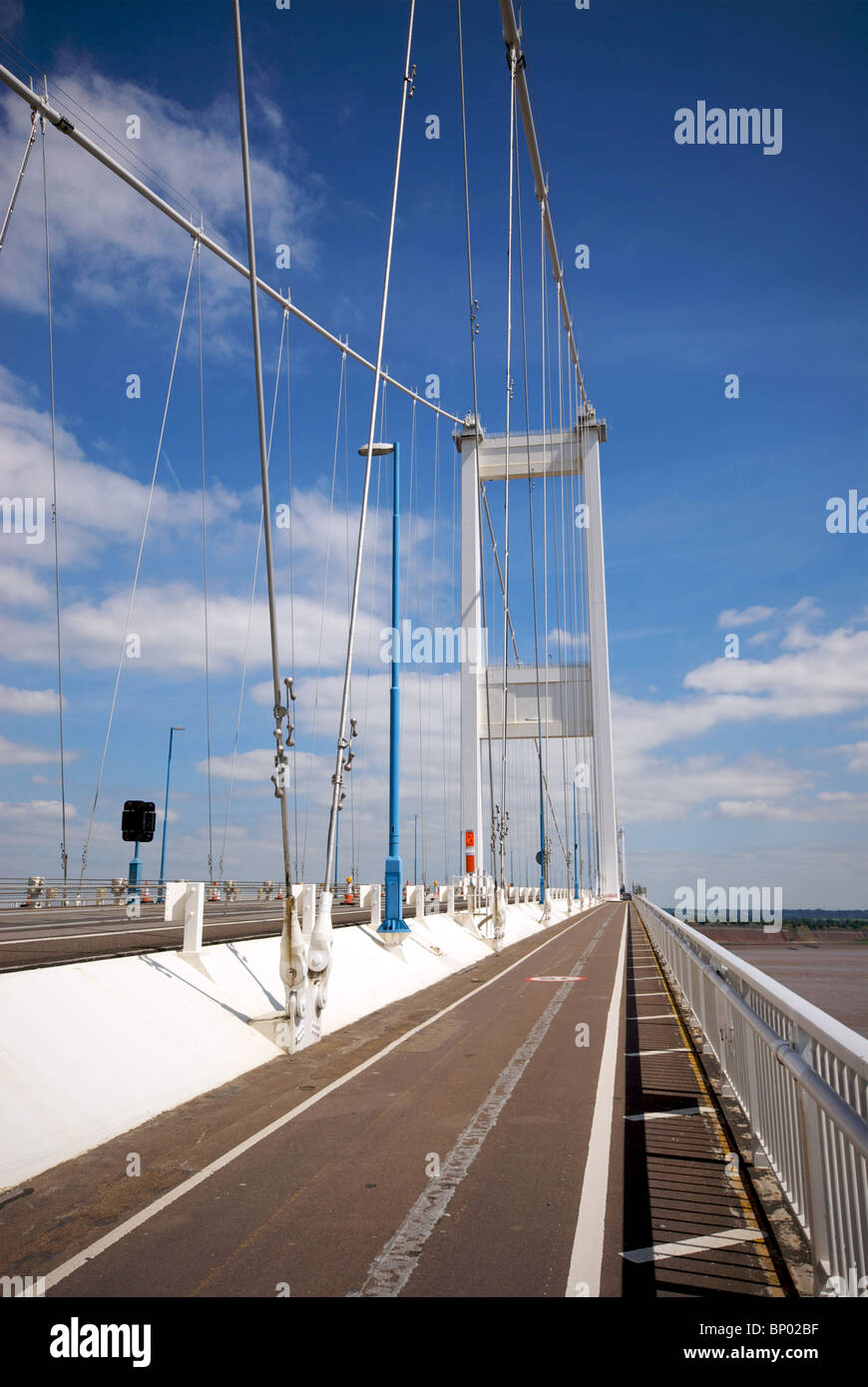 M4 bridge hi-res stock photography and images - Alamy
