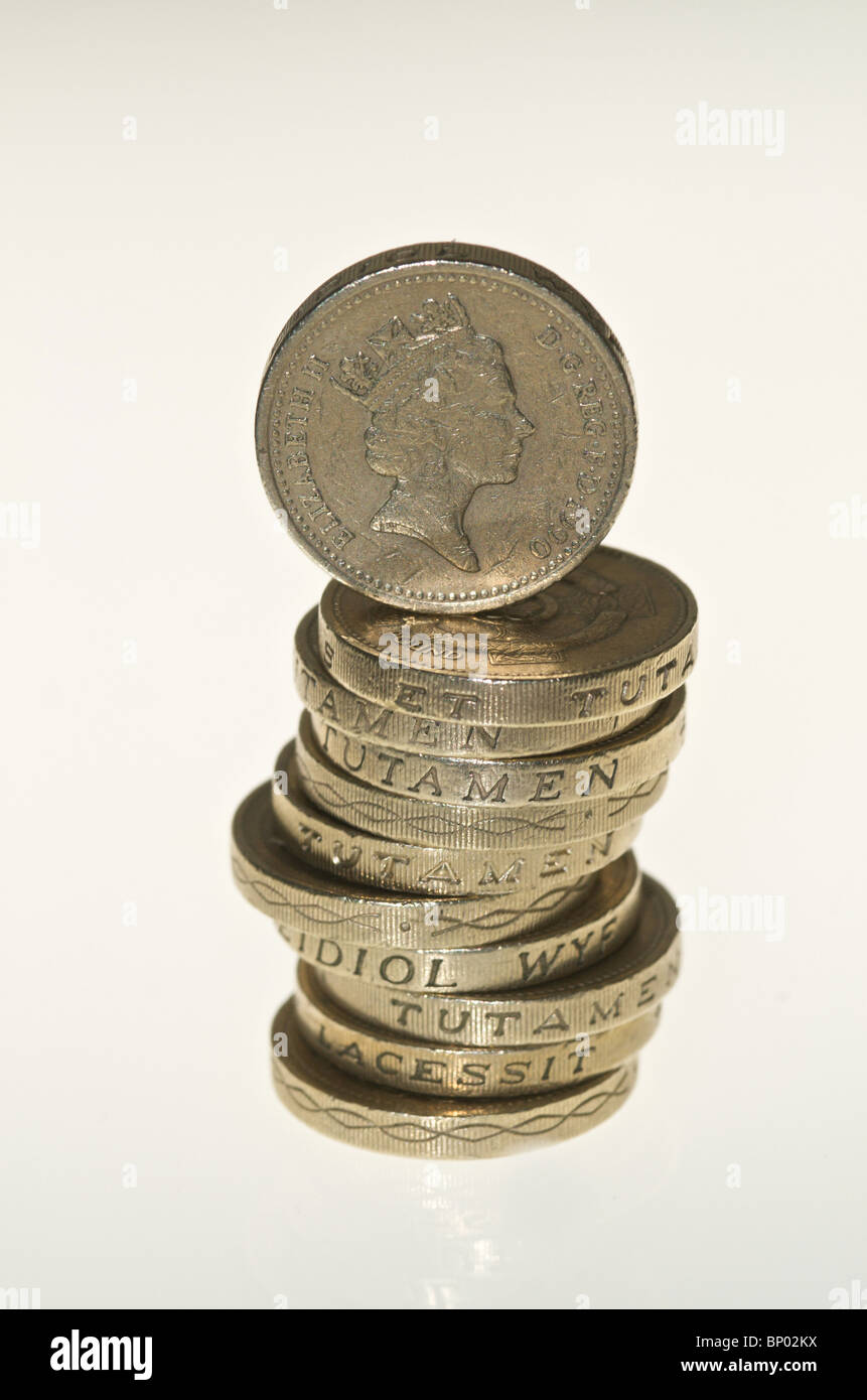 Stack of money hi-res stock photography and images - Alamy