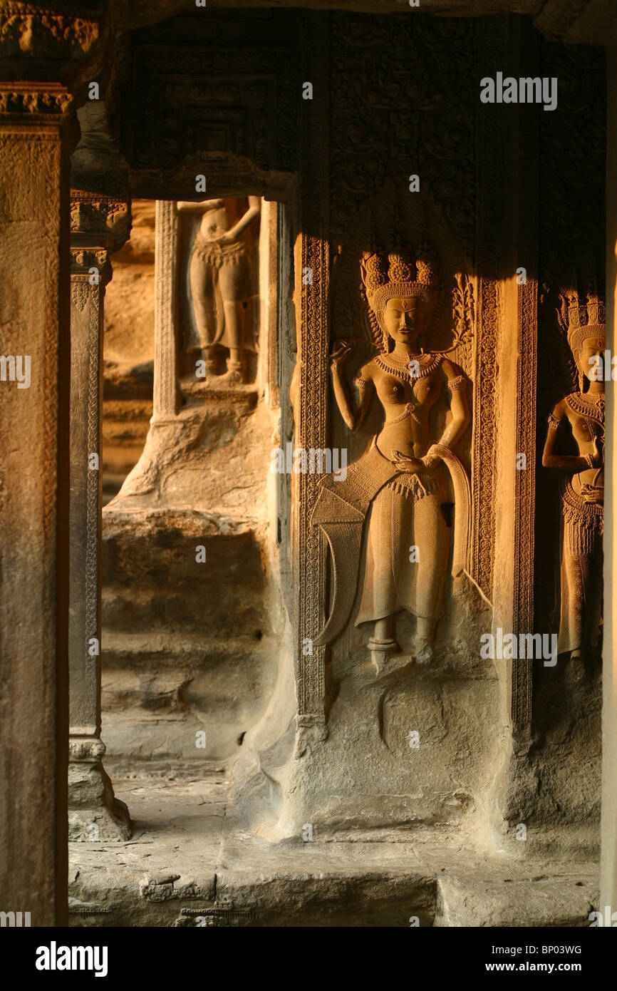 Apsara - reliefs of temple-dancers inside Angkor Wat, the biggest ...