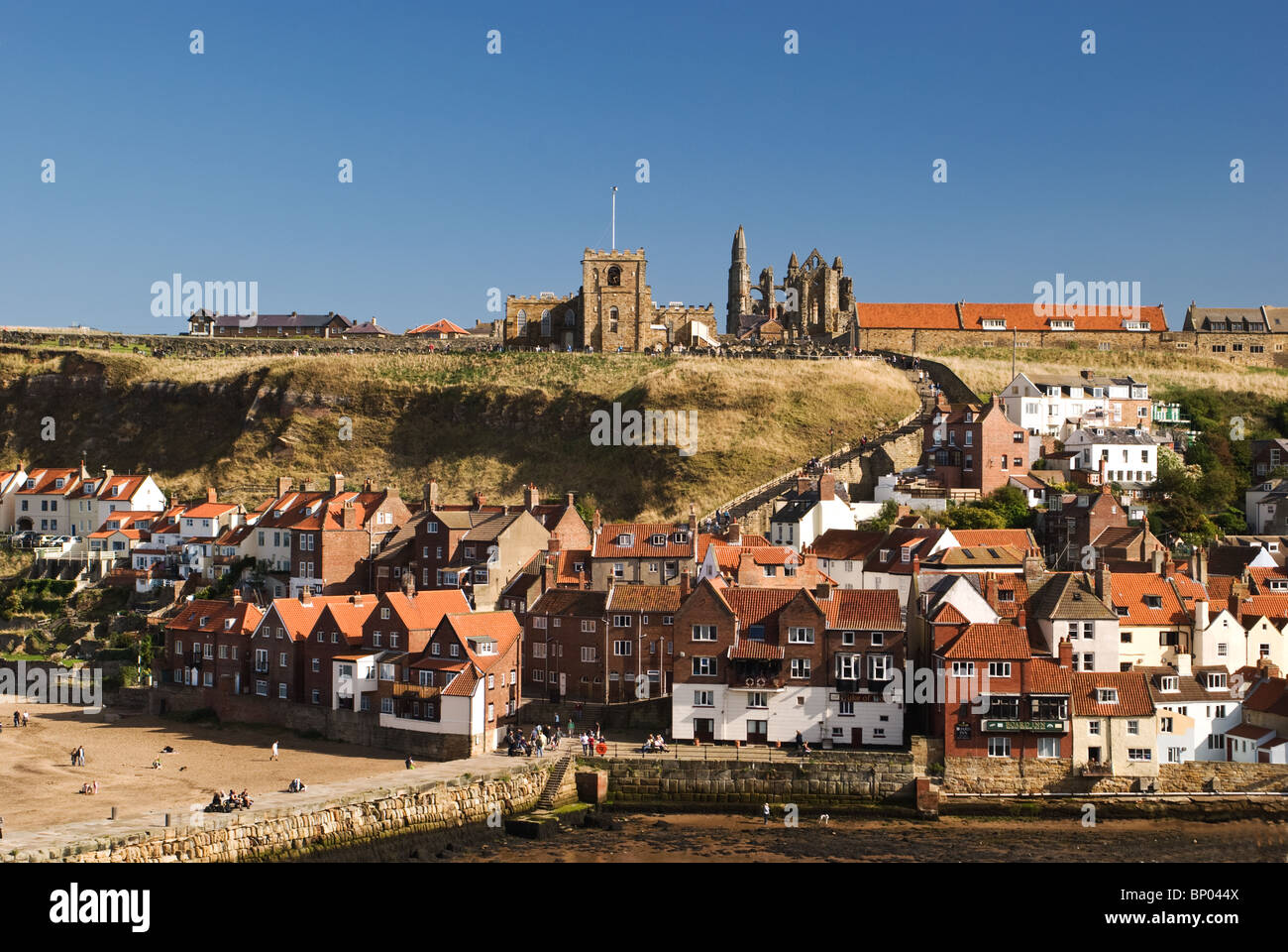 Whitby beach hi-res stock photography and images - Alamy