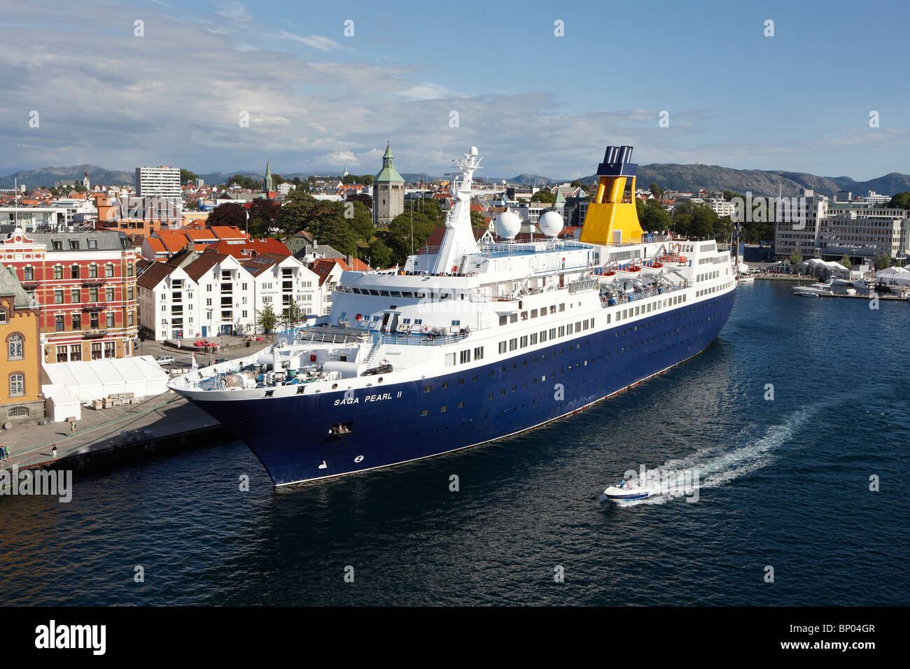 Cruise ship saga pearl ii hi-res stock photography and images - Alamy
