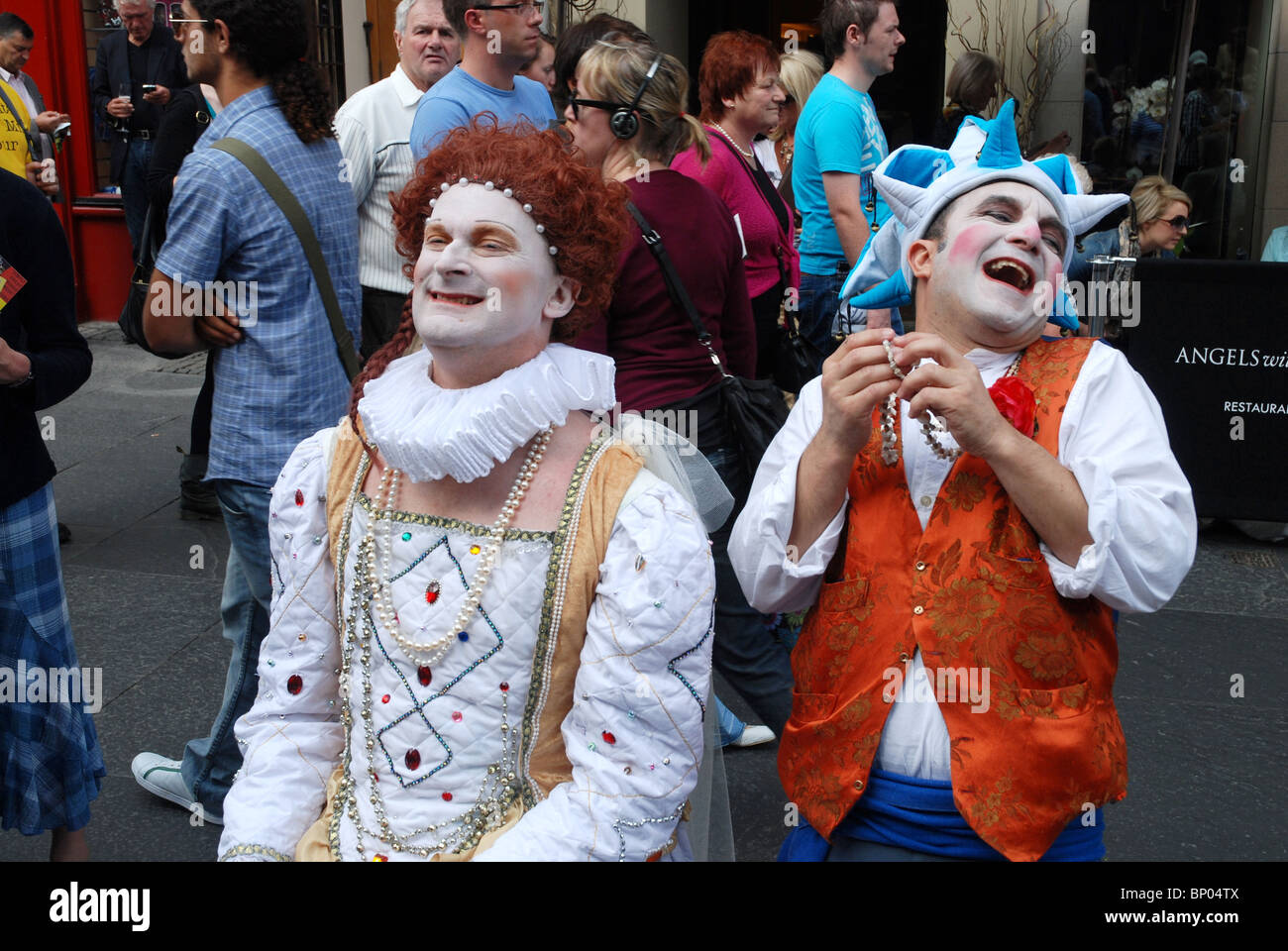 Two Fringe performers promoting their play on the Royal Mile during the ...