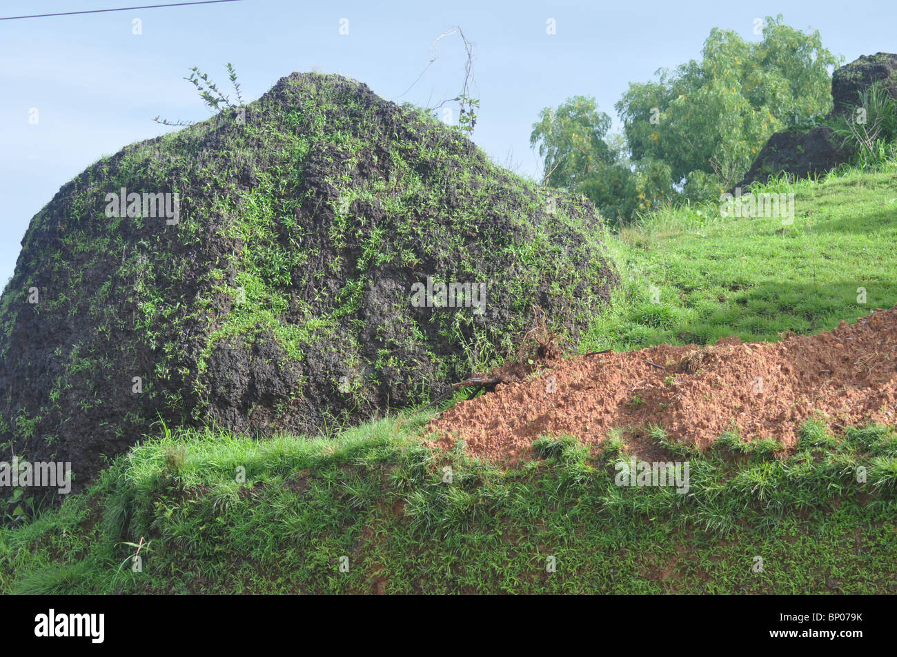 Heavy rain rocks hi-res stock photography and images - Alamy