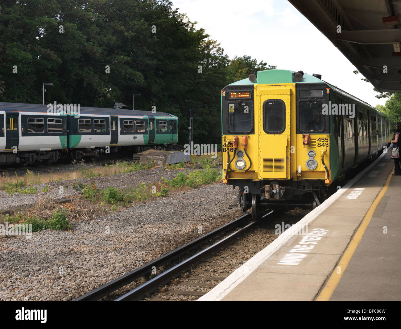Train commuter london hi-res stock photography and images - Alamy