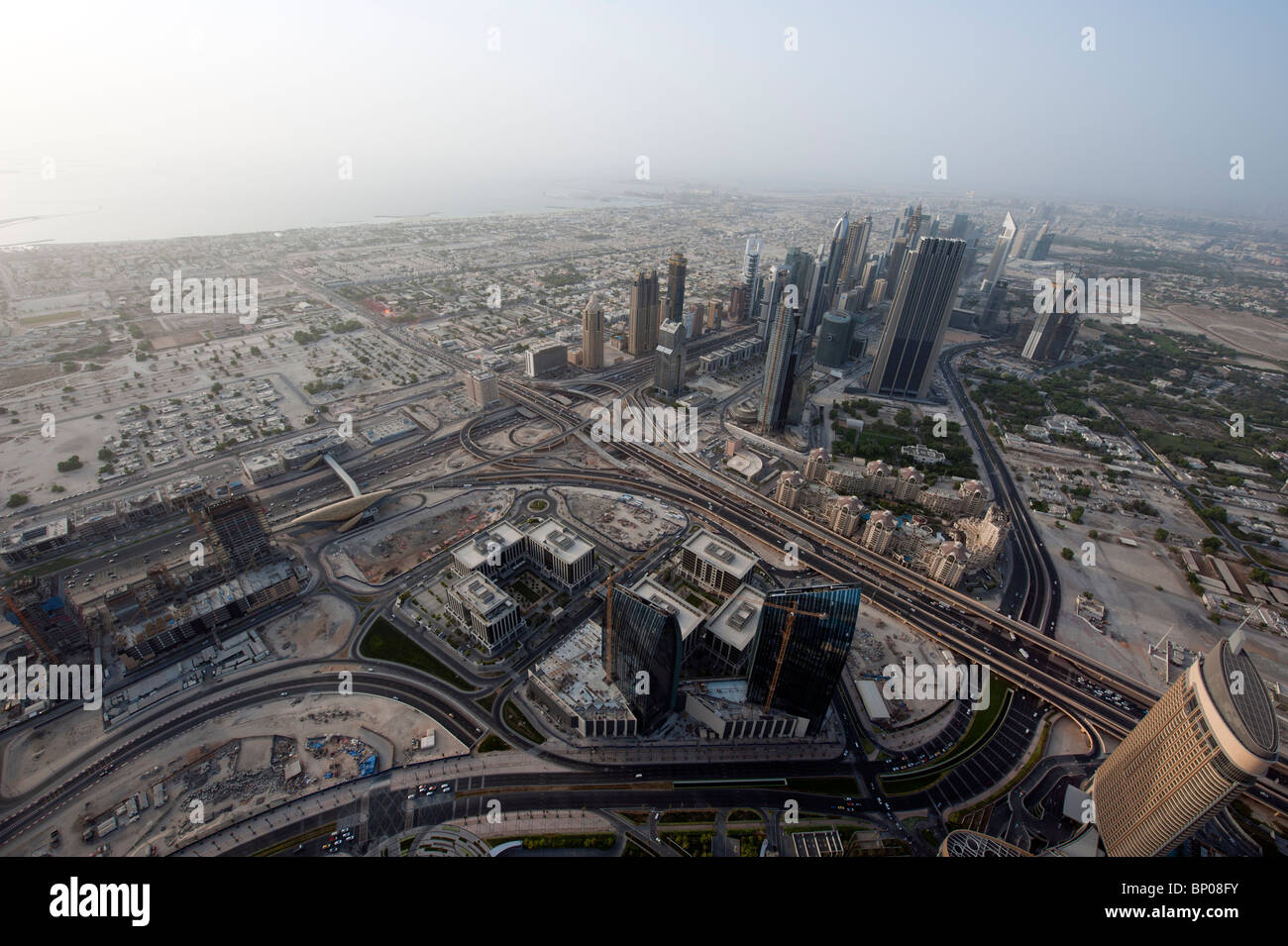 Construction dubai aerial hi-res stock photography and images - Alamy
