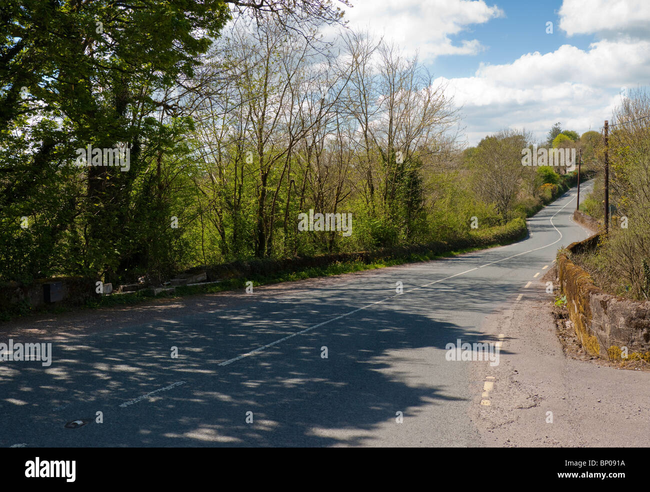 Irish road rural hi-res stock photography and images - Alamy