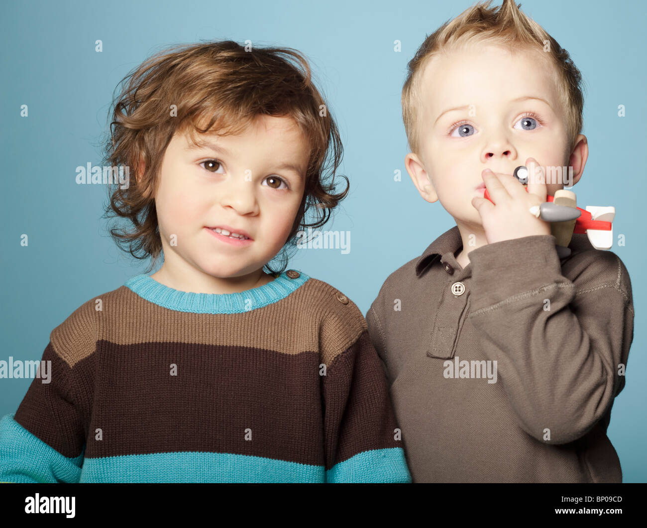 Portrait of 2 children Stock Photo - Alamy