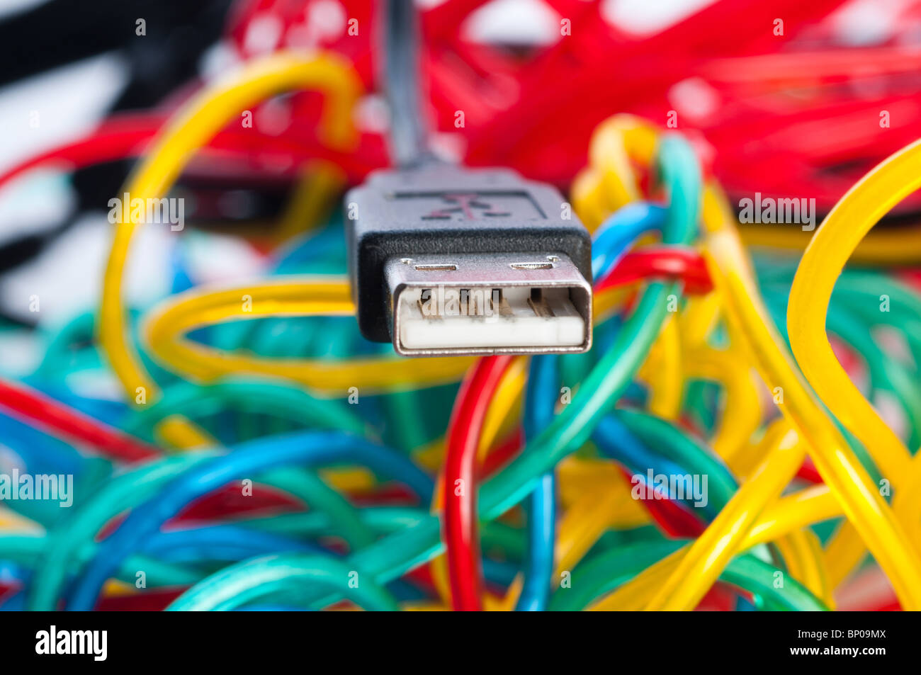 Colorfull cables hi-res stock photography and images - Alamy