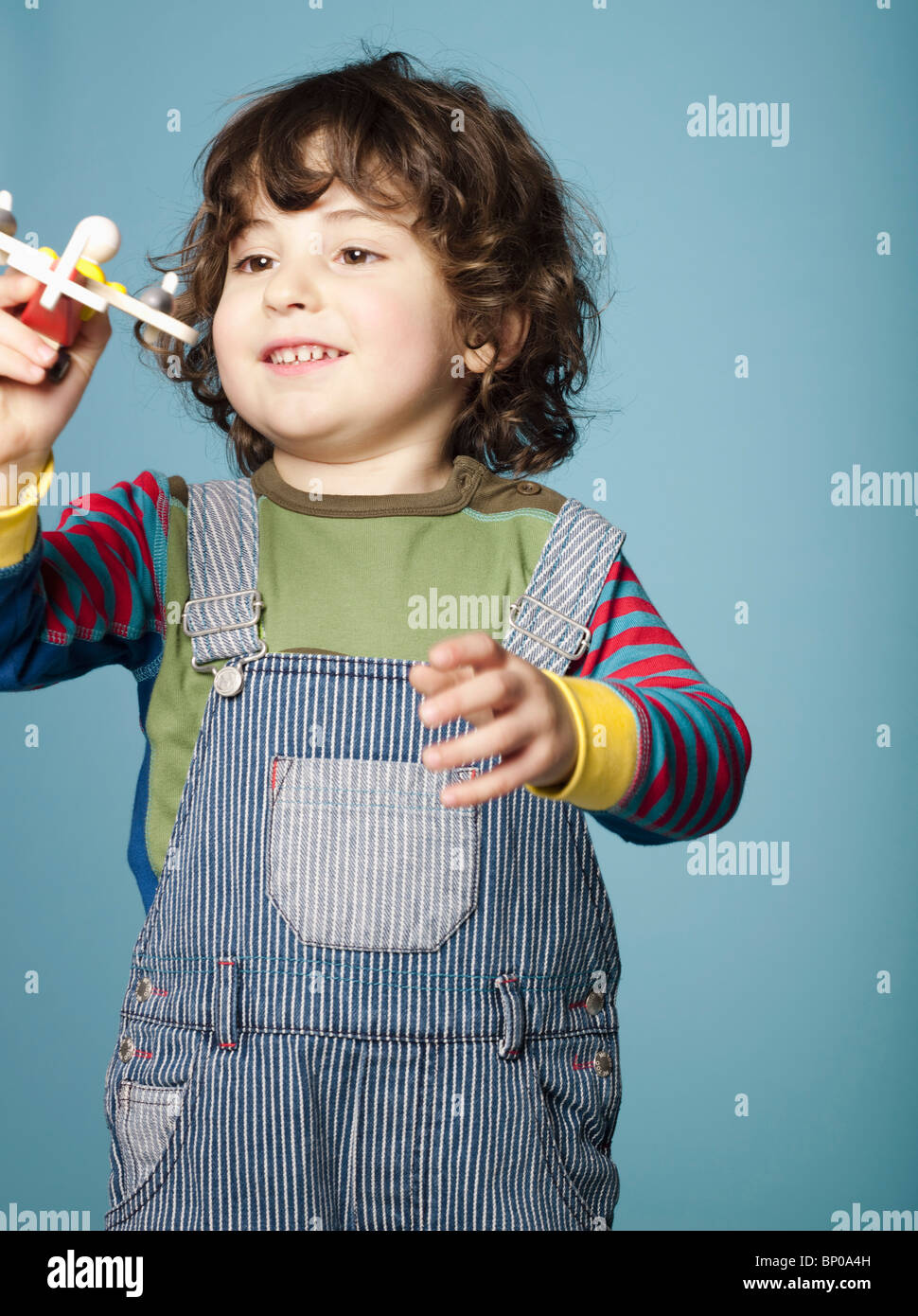 Little boy playing Stock Photo - Alamy