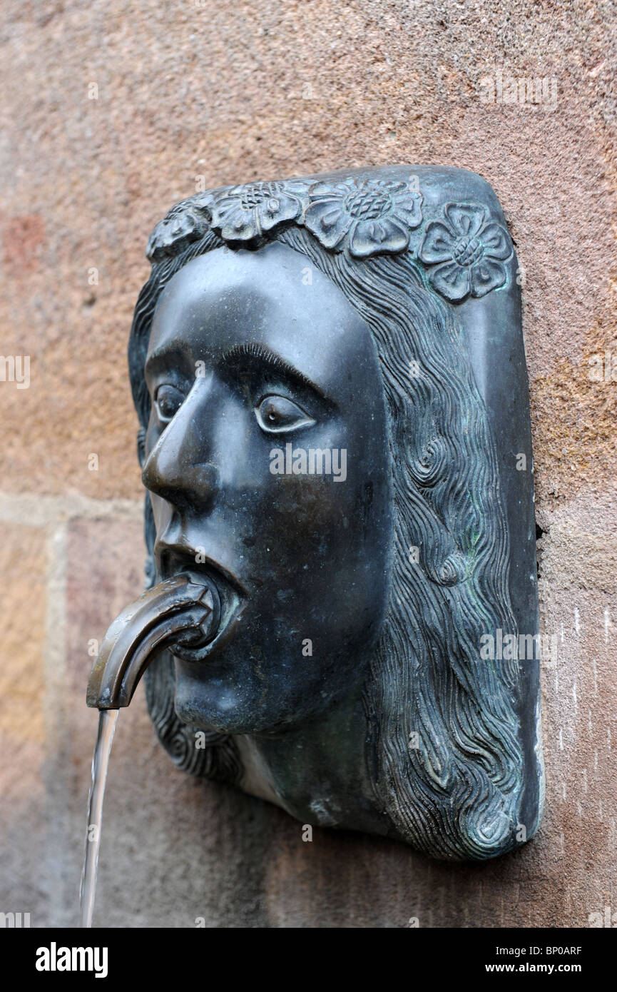 Water drinking fountain hi-res stock photography and images - Alamy