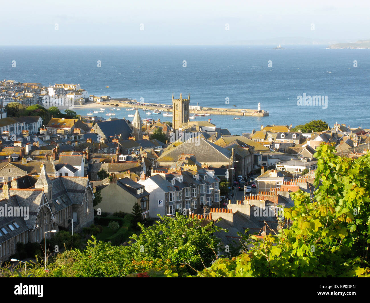 England, Cornwall, St Ives. View across the town and harbour of St Ives ...