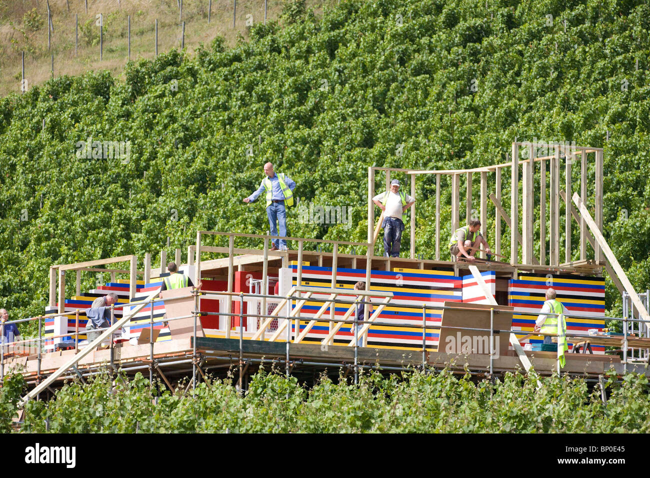 Massive builds hi-res stock photography and images - Alamy