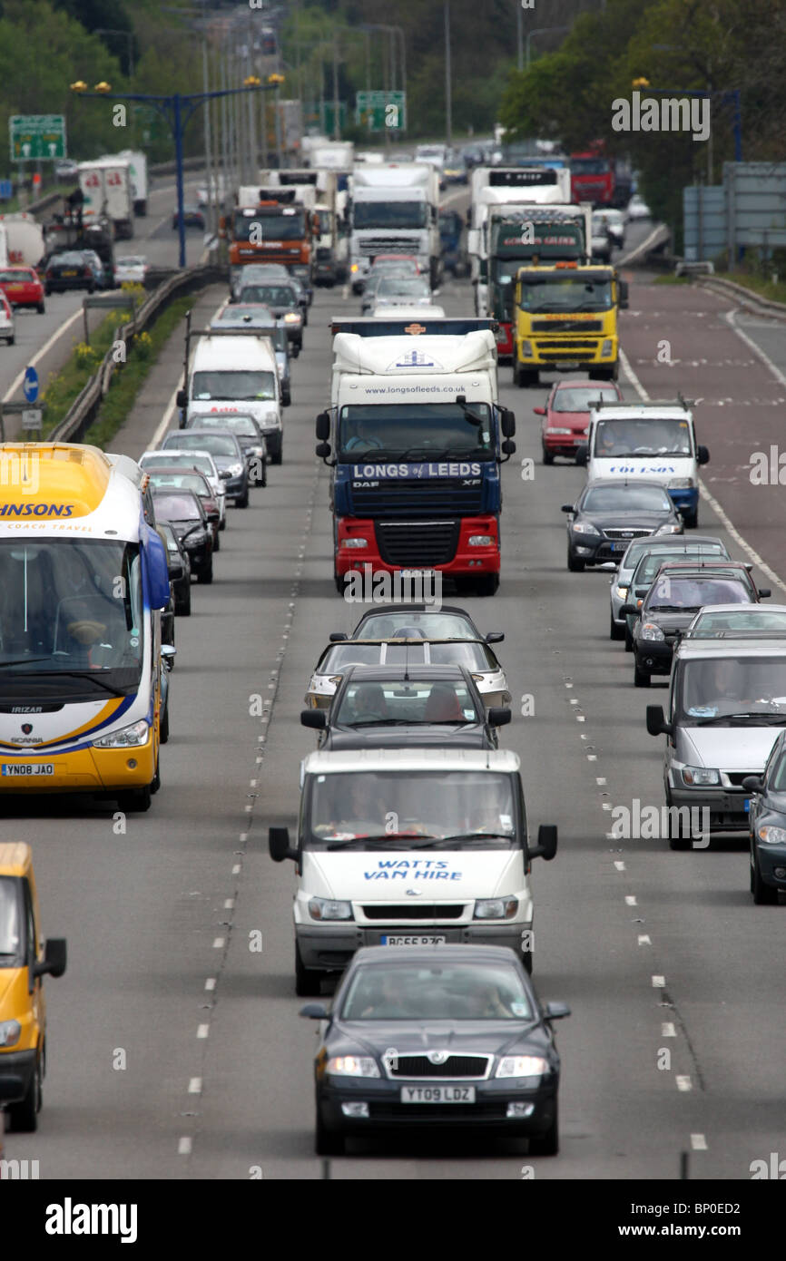 Cambridge traffic jam not motorway hi-res stock photography and images ...