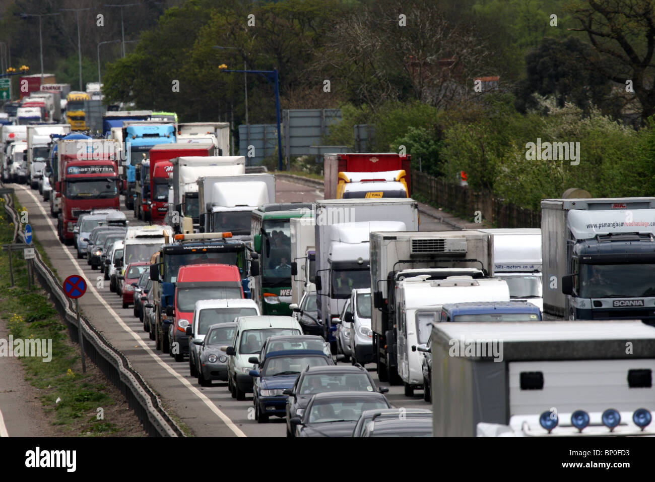 TRAFFIC JAM ON A14 CAMBRIDGE Stock Photo - Alamy