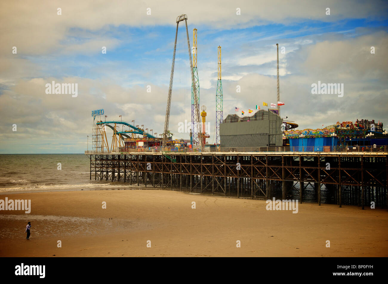 Blackpool South Pier Stock Photos & Blackpool South Pier Stock Images ...