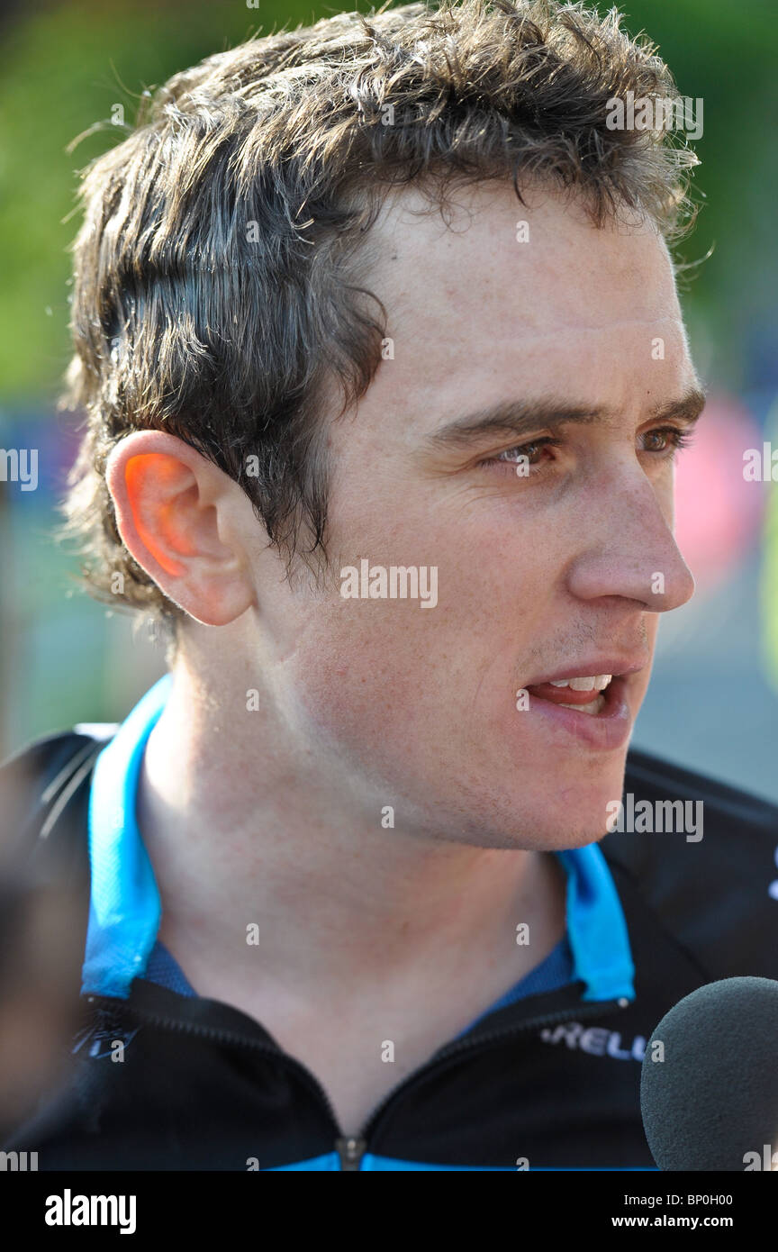 Is interviewed after the race hi-res stock photography and images - Alamy