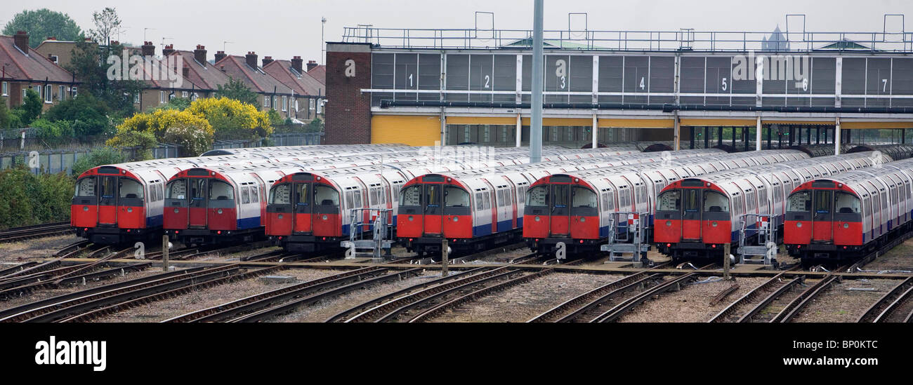 London underground depot hi-res stock photography and images - Alamy