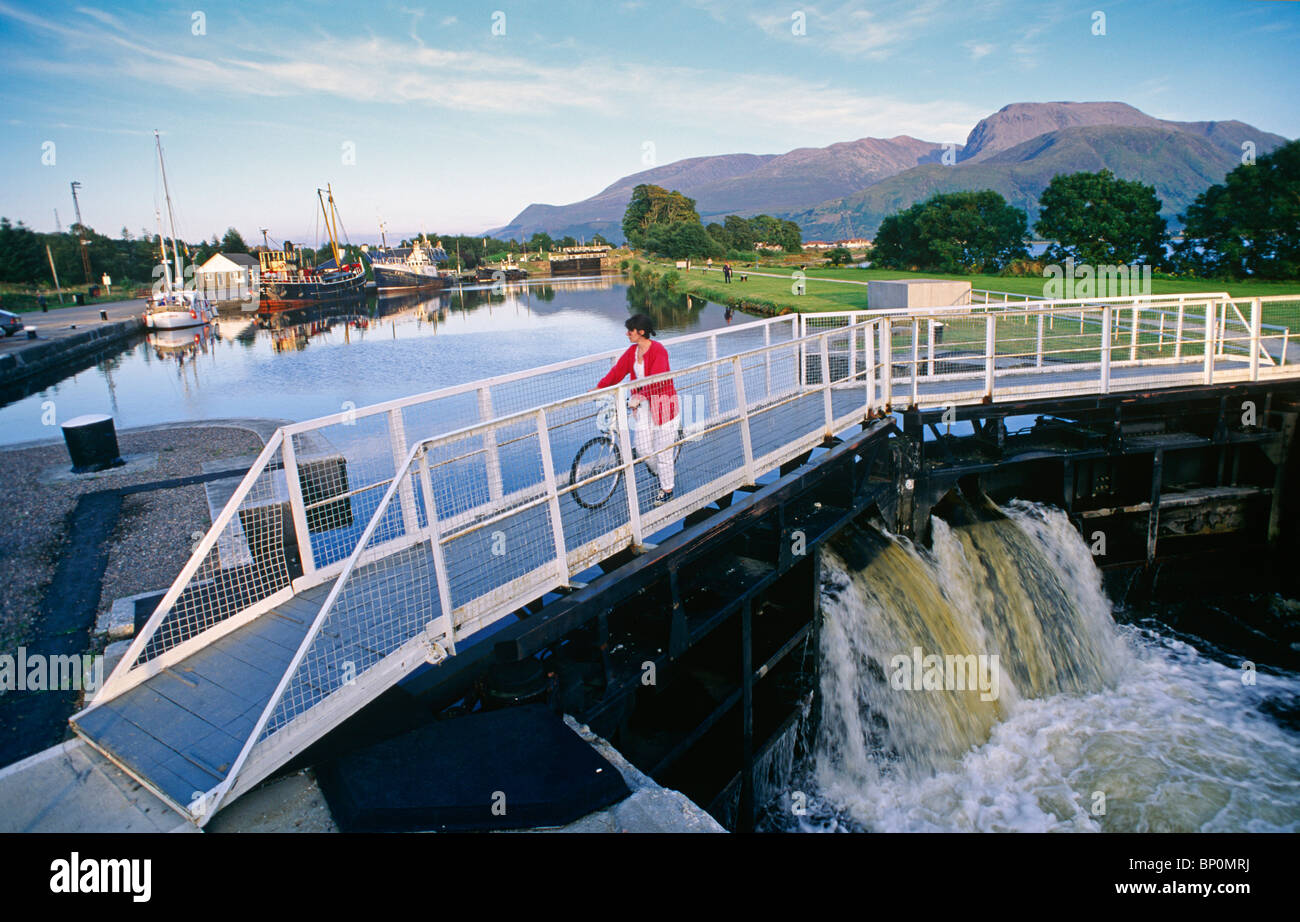 Corpach canal locks hi-res stock photography and images - Alamy